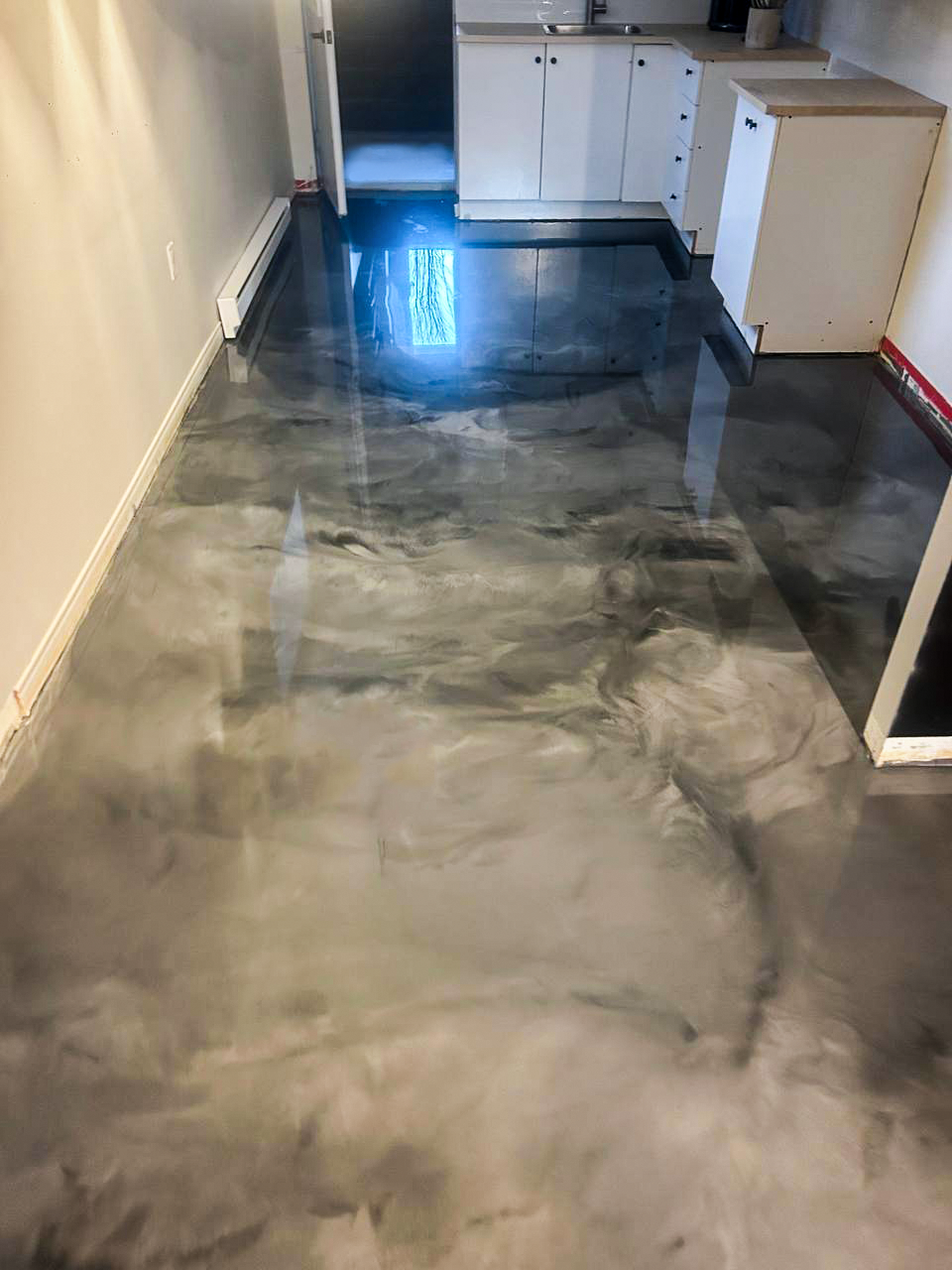 Epoxy & Polyurethane Floor Coatings | Waterproof flooring Canada